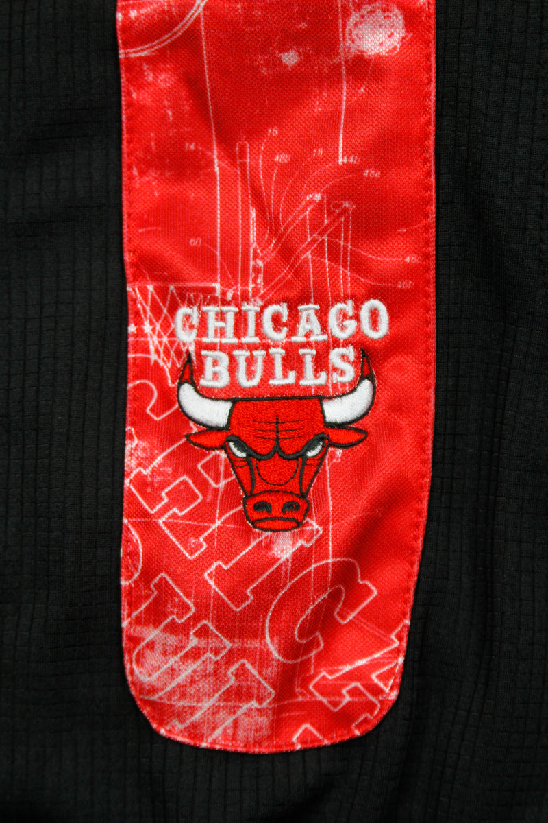Zipway NBA Basketball Men's Chicago Bulls Blueprint Shorts - Black ...